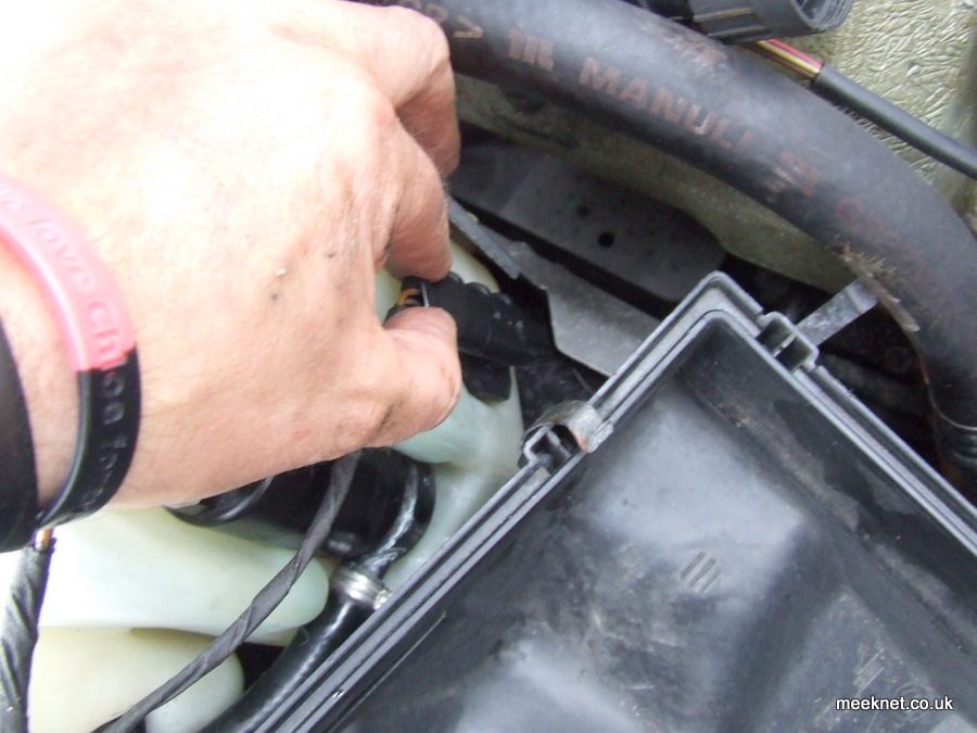 HowTo-> Engine: M60/M62 Timing chain tensioner replacement