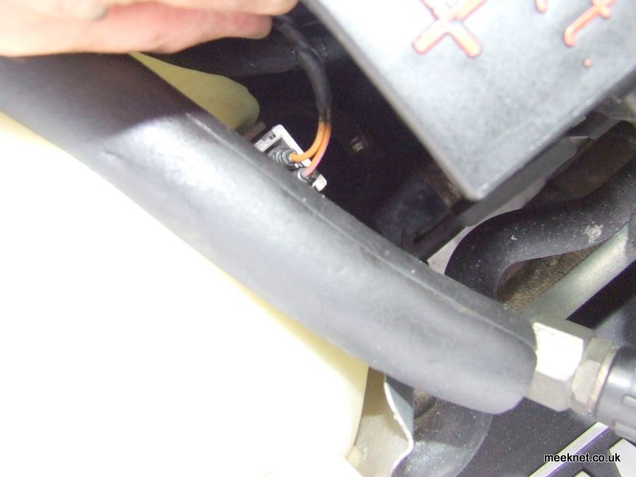 HowTo-> Engine: M60/M62 Timing chain tensioner replacement